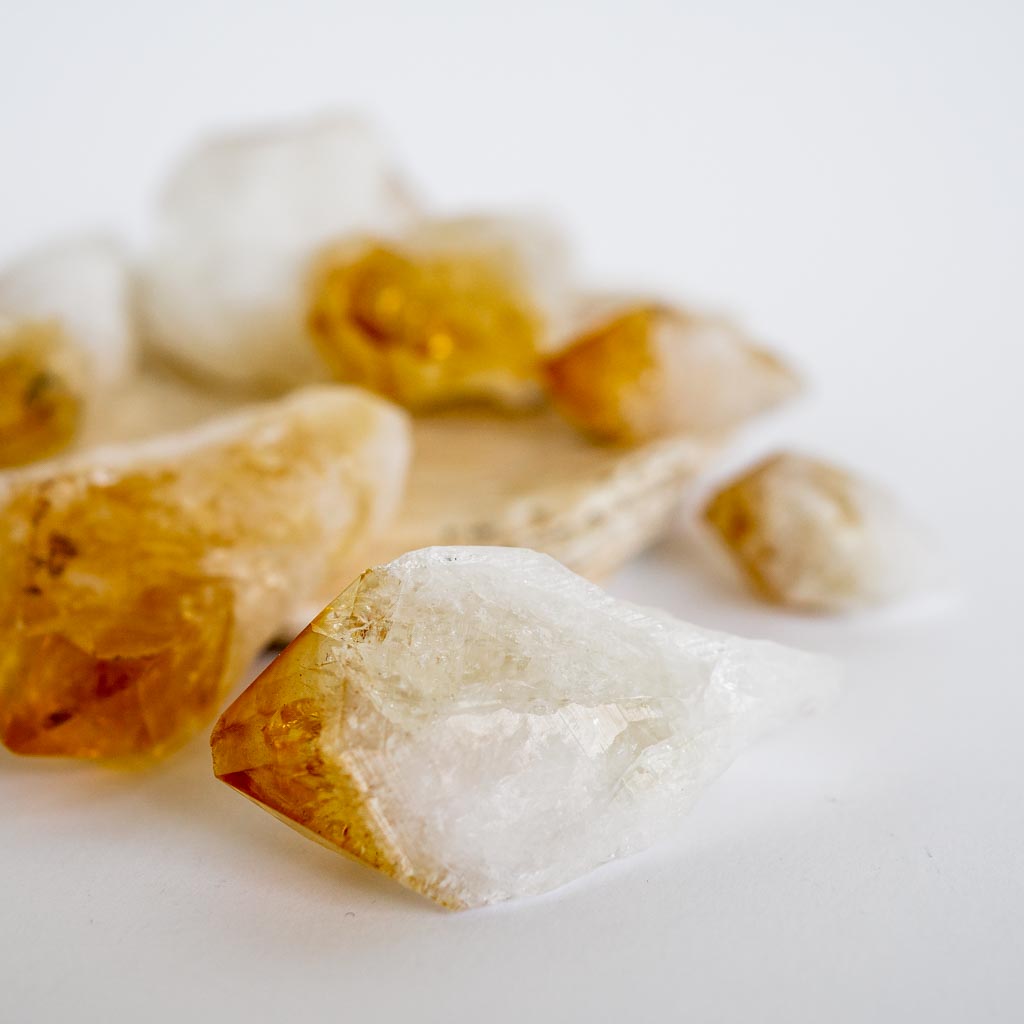 Punta de Citrino en bruto - My Essential Feelings